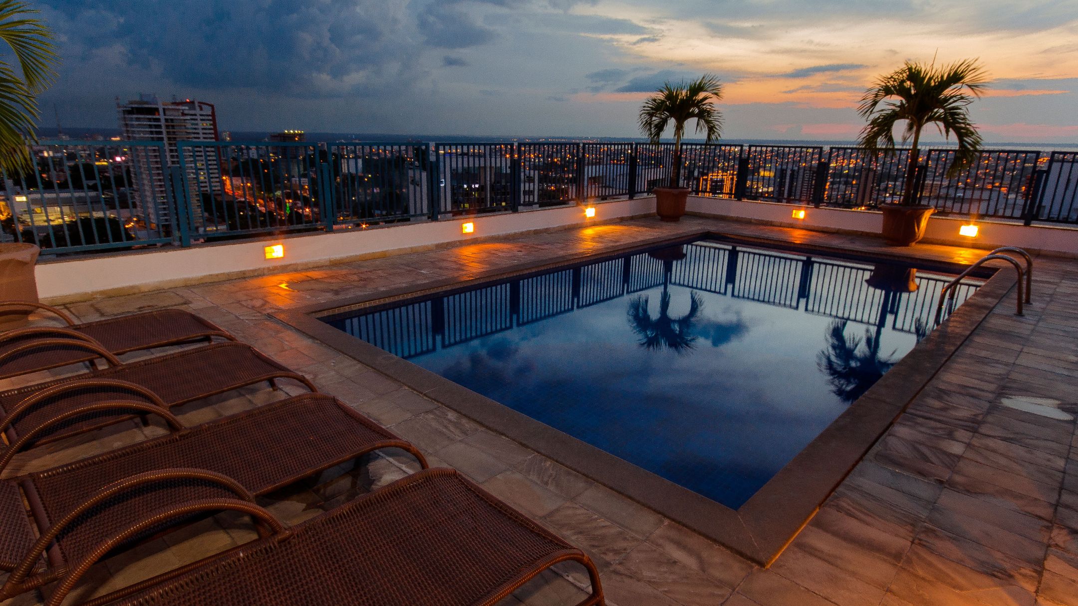 Hotel Adrianópolis All Suites em Manaus, o Brasil, a partir de R$ 165 ...